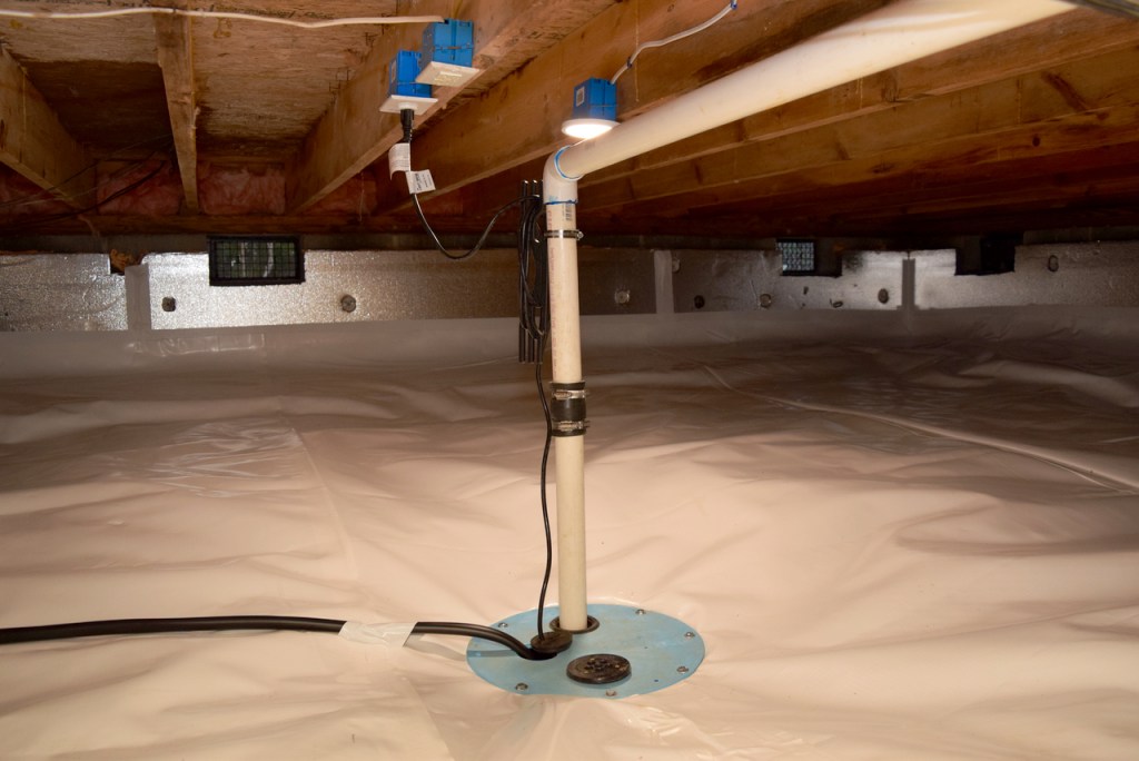 Do You Need a Sump Pump in the Crawl Space? - Foundation Systems of ...
